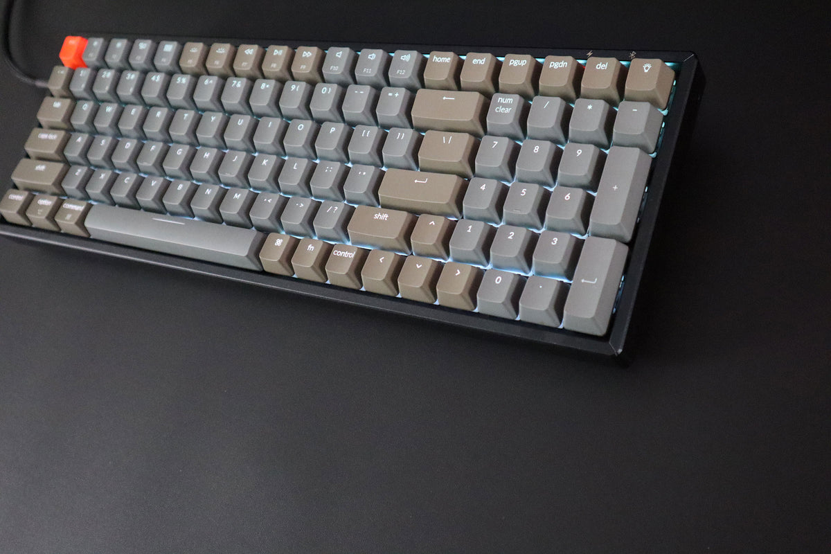 Keychron K4, Metal Case Top with RGB, Wireless and Wired Mechanical Ke ...